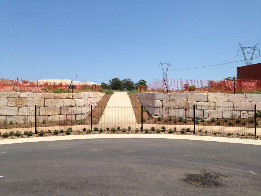 Retaining Walls - QQDS